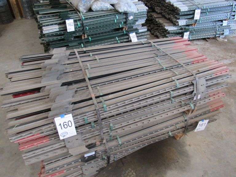 BRAND NEW RED TOP 5'6" STEEL T POSTS - SELLING SO MUCH A POST X 200 ...