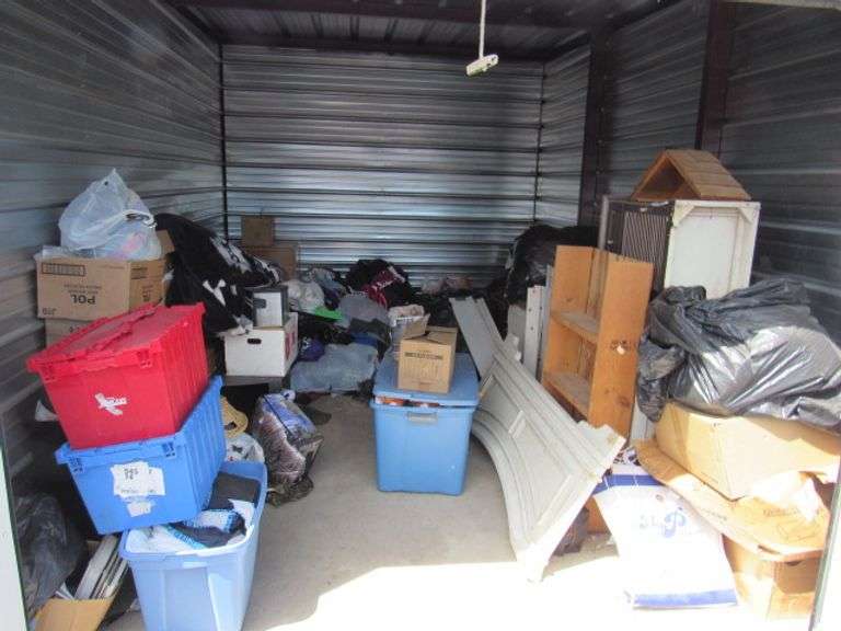 EXTRA STORAGE UNIT A-14 - 10' X 20' - BUYER WILL HAVE 7 DAYS TO CLEAN ...