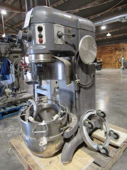 HOBART MODEL:H-600T 3 PHASE LARGE MIXER WITH BOWLS AND ATTACHMENTS ...