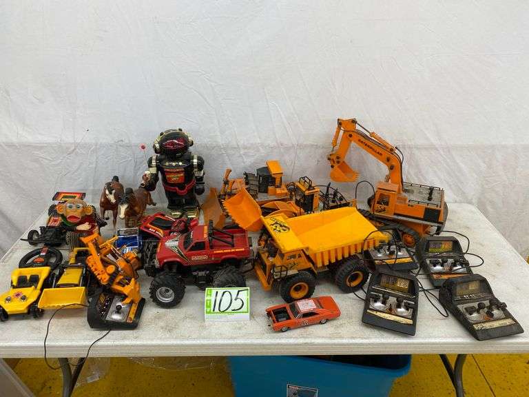 Remote Controlled Toys - Meagher Auctioneers