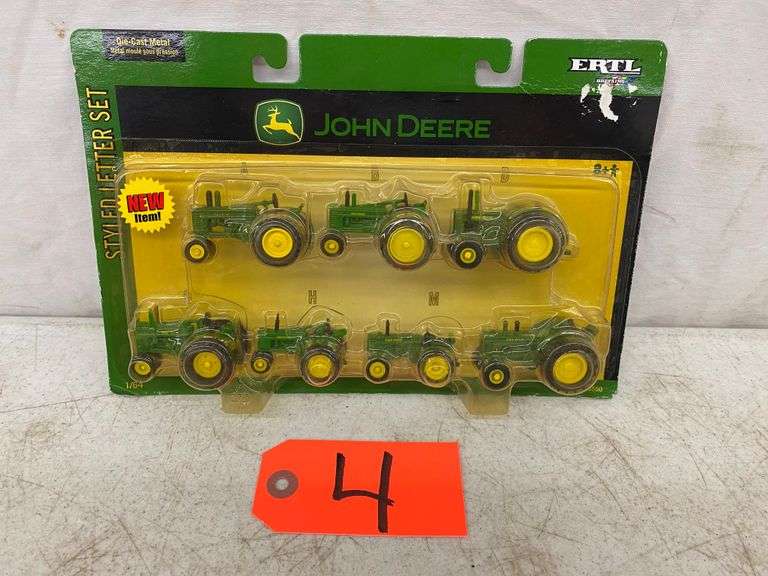 John Deere Styled Letter Tractor Set - Meagher Auctioneers