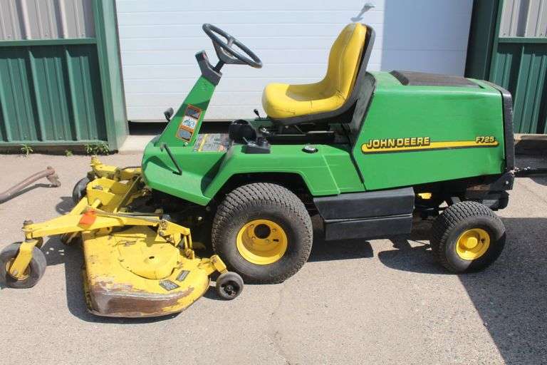 John Deere F725 Front Mount Mower - Meagher Auctioneers