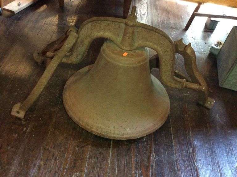 No.4 Cast Iron Bell and Uprights - Metzger Property Services LLC