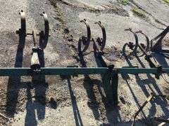 3pt spring tooth harrow/ cultivator mounted on toolbar - Metzger ...