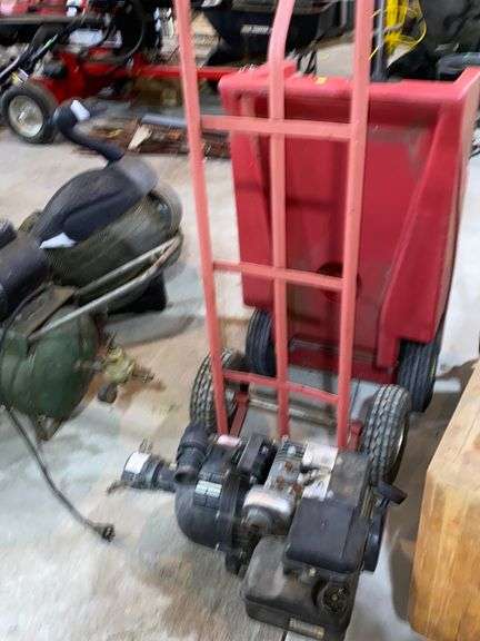 5 hp Briggs & Stratton motor with Pacer pumps trash pump and two wheel ...