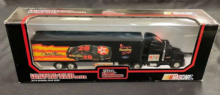 Racing Champions NASCAR die cast cab racing team transporter 1:64 scale ...