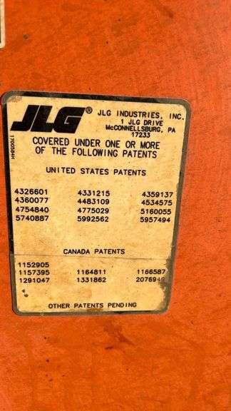 2002 JLG LIFT model 400s 40 foot straight boom. Duel Fuel Gas/LP. Runs ...