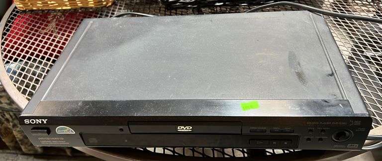 Sony DVD/CD/Video CD player - Metzger Property Services LLC