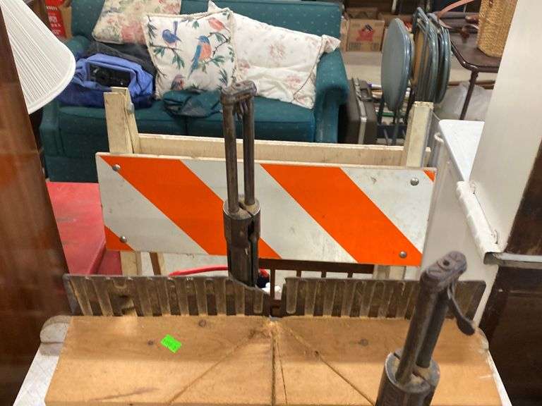 Table Top Wood Cutters - Metzger Property Services LLC