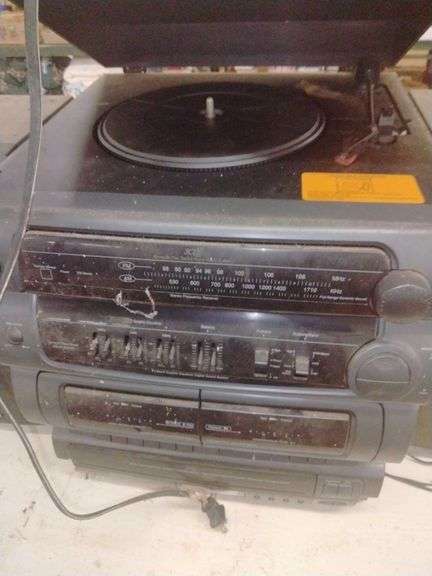 GPX 3 Compact disc stereo home music system - Metzger Property Services LLC