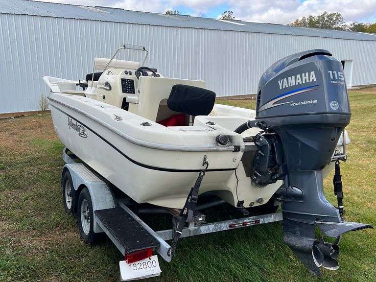Splendor Boats,model Fishin- Cat , 20’ Fiberglass boat with 2002 Yamaha ...