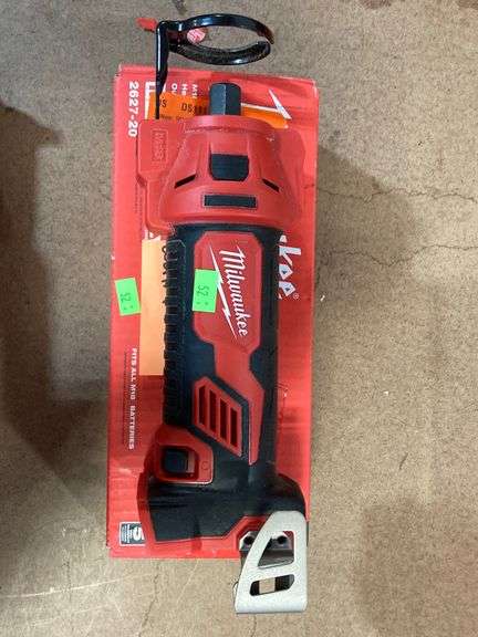Milwaukee M18 Cut out tool tool only - Metzger Property Services LLC