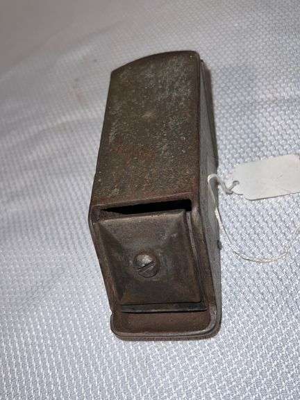 Gilchrist No. 78 Metal Vintage Ice Shaver 5.5”x2”x2” - Metzger Property ...