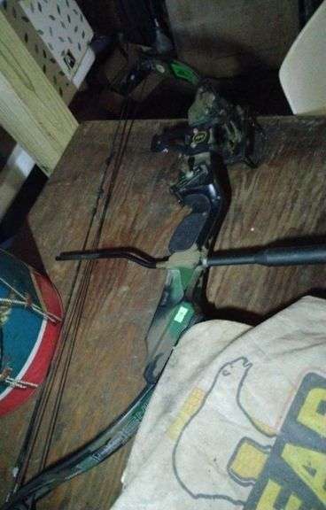 Precision Edge compound bow - Metzger Property Services LLC