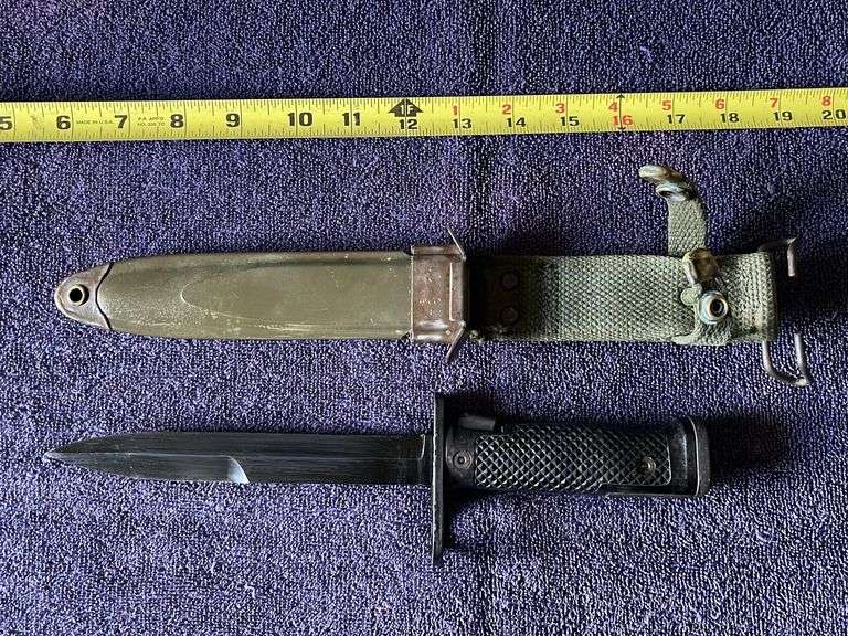 US Army Carbine Bayonet US M8 A1 with Scabbard - Metzger Property ...