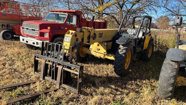 Caterpillar Lull Tele handler, model TH360B ,product ...