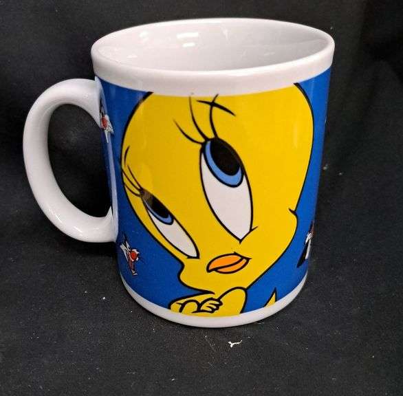 Looney Tunes tweety bird mug, sebastian miniatures colonial watchman ...