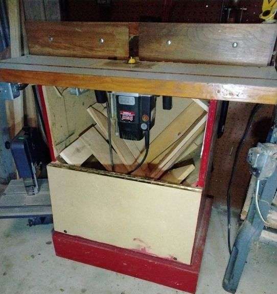 Freud ft2000e router with stand - Metzger Property Services LLC