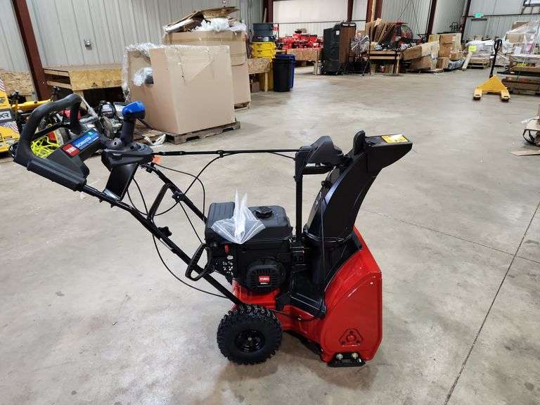Toro snowmaster 824QXE self propel snow blower model number 36003 ...