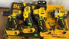 DeWalt Atomic Compact Series model:DCK489D2 Brushless 4-tool combo ...
