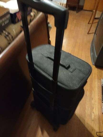 inCourage airway clearance therapy system with cart - Metzger Property ...