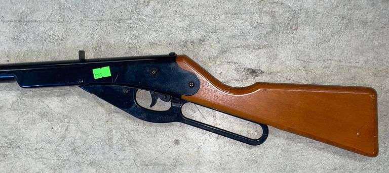 Daisy BB gun model 105B with wooden stock - works - Metzger Property ...