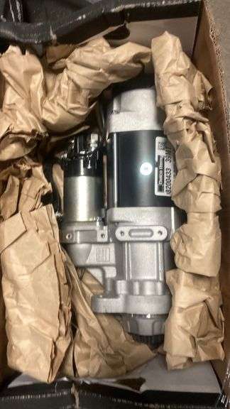 Delco Remy 39MT, 12V, 12T Starter - 8200433 - Metzger Property Services LLC