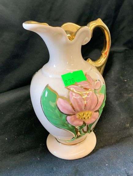 Hull Art Pottery - Metzger Property Services LLC