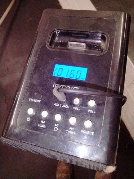 iCraig speaker tower - Metzger Property Services LLC