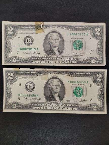 (2) 1976 Two Dollar Federal Reserve Note, both taped - Metzger Property ...