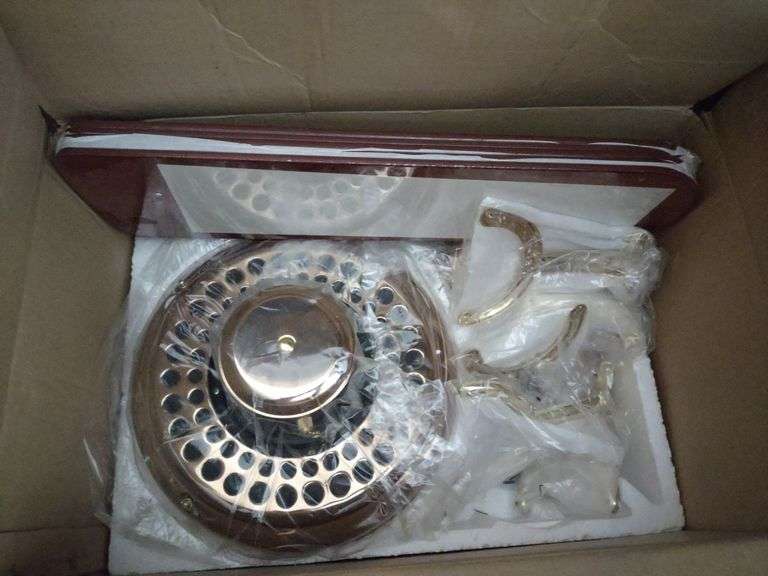 3-speed reversible ceiling fan, new inbox - Metzger Property Services, LLC