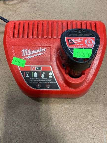 Milwaukee M12 Charger and M12 1.5AH battery - Metzger Property Services LLC