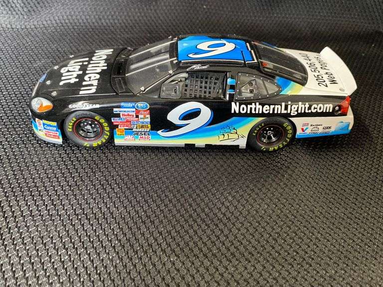 Nascar Team Caliber 2000 Ford Taurus diecast replica - Metzger Property ...