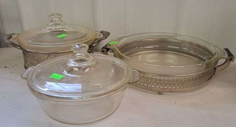 Pyrex with cradle 9 in round, pyrex 6.75 in wide dish with lid, pyrex ...