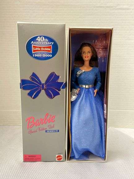 Little Debbie 40th Anniversary special edition Barbie series IV 1960 ...