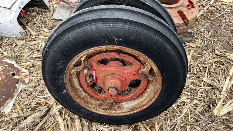 Farmall H wheel assembly - Metzger Property Services LLC