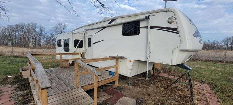 2007 Keystone Montana 5th wheel M-3400 RL RV - Metzger Property ...