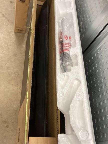 Connex 50” LED TV,No Feet,Has Remote,Works - Metzger Property Services LLC