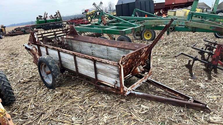 Ground driven manure spreader - Metzger Property Services LLC