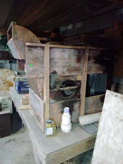 The Clipper fanning mill - Metzger Property Services LLC