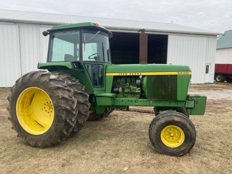John Deere 4430 Tractor with Duals, 3 pt., under 4000original hours, 18 ...
