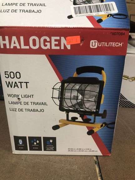 Halogen 500w work light—needs new bulb - Metzger Property Services LLC