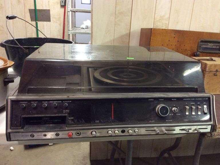Sears Solid State AM/FM Stereo Eight Track System and Turntable Table ...