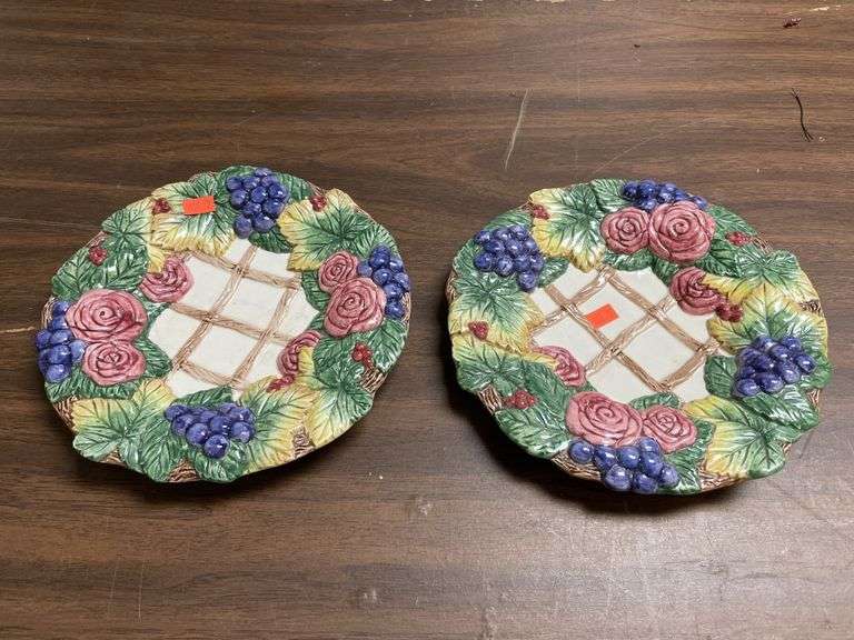 2 fitz and Floyd 9 inch plates - Metzger Property Services LLC 2 fitz and Floyd 9 inch plates - Metzger Property Services LLC