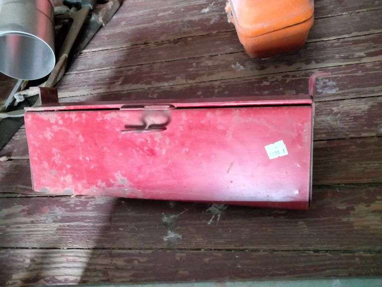 Tractor toolbox - Metzger Property Services LLC