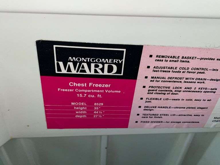 Montgomery Ward deluxe 15 chest freezer - Metzger Property Services LLC