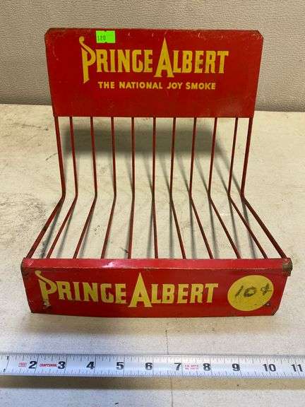 Prince Albert store display shelf - Metzger Property Services LLC