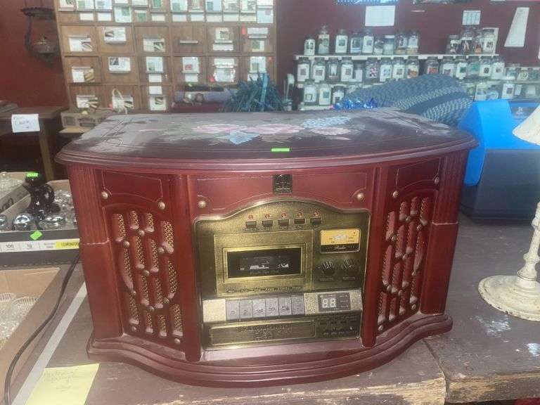 Thomas Paccone Classic Stereo With Three Cd changer, stereo, record ...