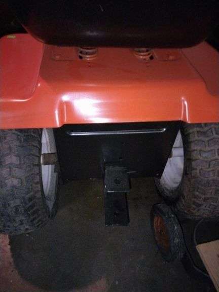 Simplicity 5212.5 hydro lawn tractor with mower deck - Metzger Property ...