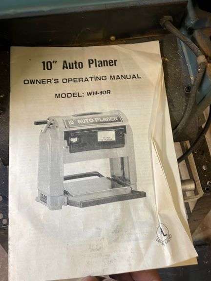 Reliant 10 inch auto planer on stand with extra set of blades And ...